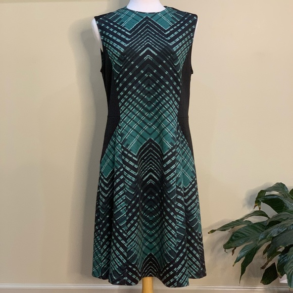 Db Established 1962 | Dresses | Db Established 962 Size 16 Sleeveless ...